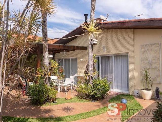Casa para Venda por R$3.100.000,00 com 260m², 5 vagas e 3 dormitórios Jardim são caetano, São caet