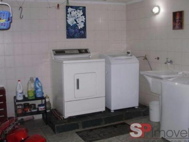 Casa para Venda por R$1.600.000,00 com 587m², 4 vagas e 6 dormitórios Centro, Poá / SP Cód. BDI5