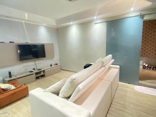 Casa para Venda por R$1.250.000,00 com 323m², 5 dormitórios, 2 suites e 3 vagas Parque boturussu