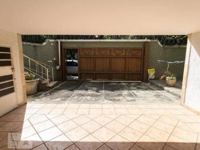 Casa para Venda por R$1.290.000,00 com 200m², 3 vagas, 2 suites e 2 dormitórios Lapa, São paulo /