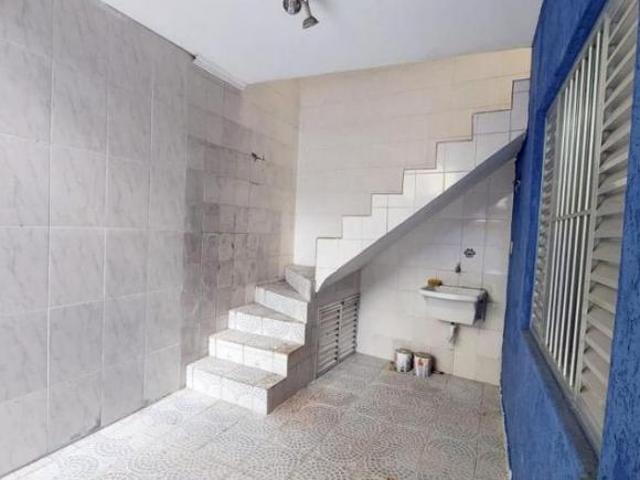 Casa para Venda por R$360.000,00 com 130m², 2 dormitórios, 1 vaga e 1 banheiro Vila buenos aires