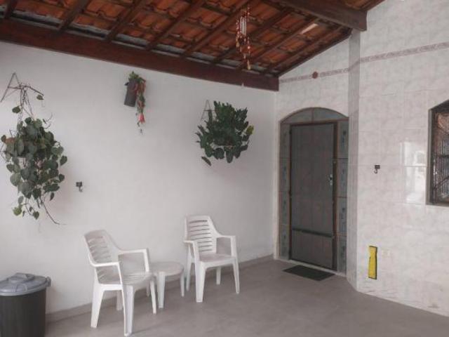 Casa para Venda por R$465.000,00 com 125m², 2 dormitórios, 1 suite e 2 vagas Cidade ocian, Praia g