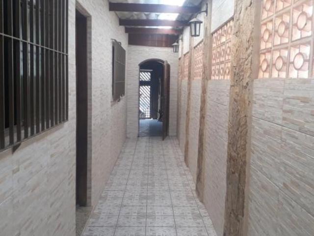 Casa para Venda por R$550.000,00 com 2 dormitórios, 2 vagas e 1 banheiro Jardim casa pintada, São
