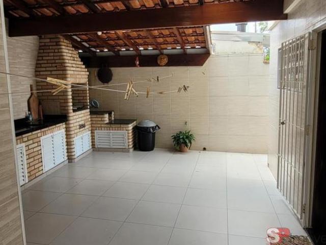Casa para Venda por R$640.000,00 com 169m², 3 vagas e 3 dormitórios Parque bandeirante, Santo andr