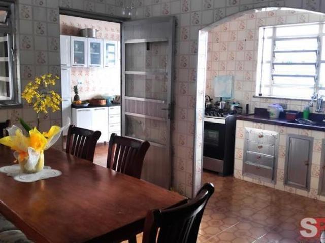 Casa para Venda por R$660.000,00 com 250m², 6 vagas e 4 dormitórios Vila linda, Santo andré / SP