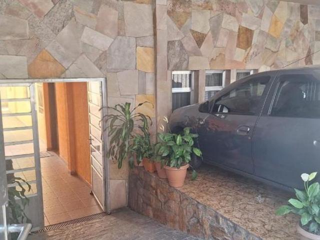 Casa para Venda por R$670.000,00 com 148m², 2 dormitórios, 1 suite e 2 vagas Penha, São paulo / SP