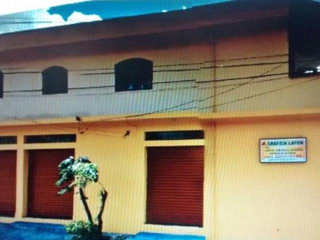 Casa para Venda por R$700.000,00 com 200m², 2 vagas, 1 suite e 3 dormitórios Vila ema, São paulo /