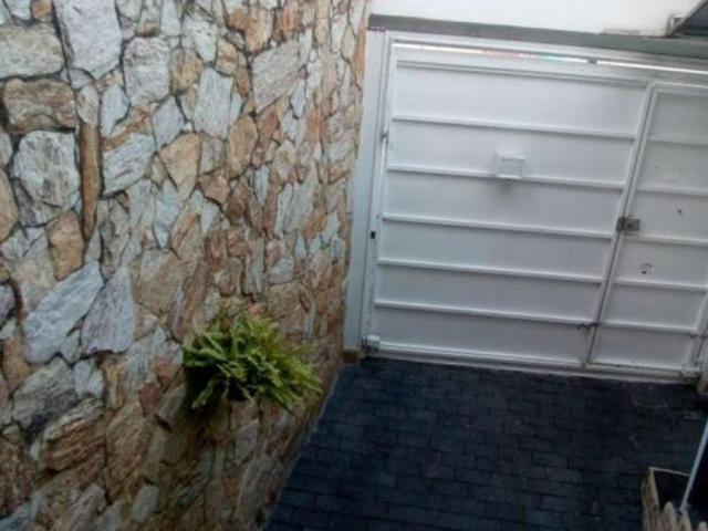 Casa para Venda por R$760.000,00 com 200m², 3 dormitórios, 5 vagas e 4 banheiros Jardim nossa senh