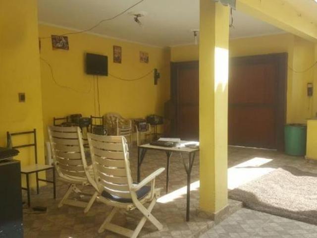 Casa para Venda por R$880.000,00 com 350m², 4 dormitórios, 3 vagas e 3 banheiros São miguel paulis