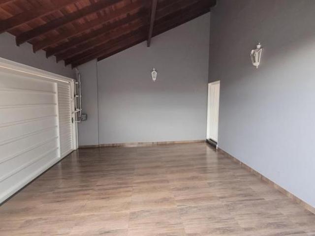 Casa para Venda, PORTAL DO LAGO, 3 dormitórios, 1 suíte, 3 banheiros, 3 vagas