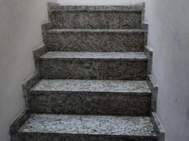 Casa para venda possui 170 metros quadrados com 4 quartos