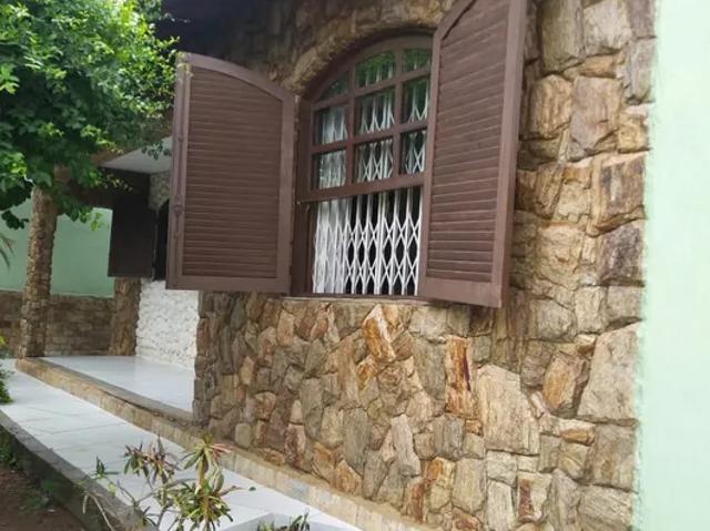 Casa para venda possui 177 metros quadrados com 3 quartos em Tauá Rio de Janeiro RJ