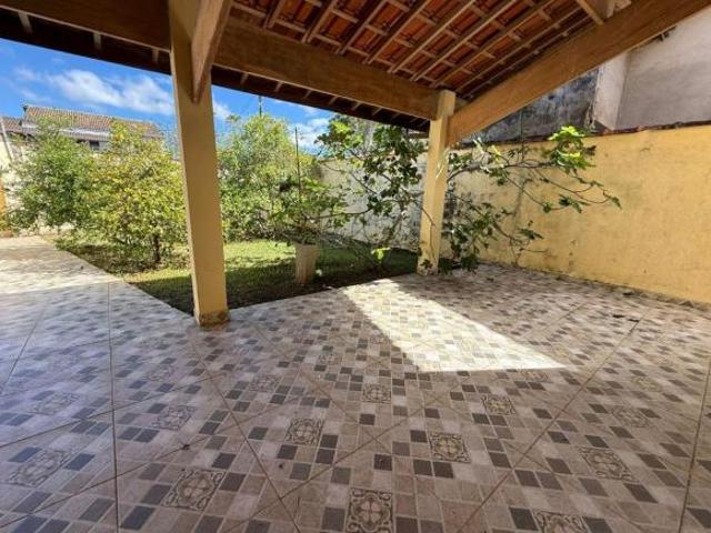 Casa para Venda, Peruíbe / SP. Possui 03 dormitórios