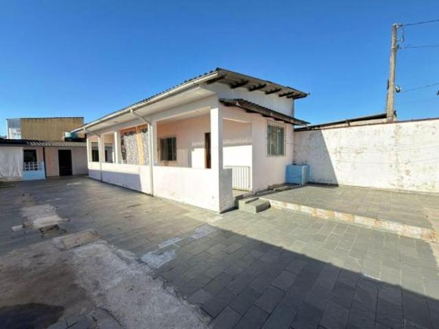 Casa para Venda, Peruíbe / SP. Possui 03 dormitórios