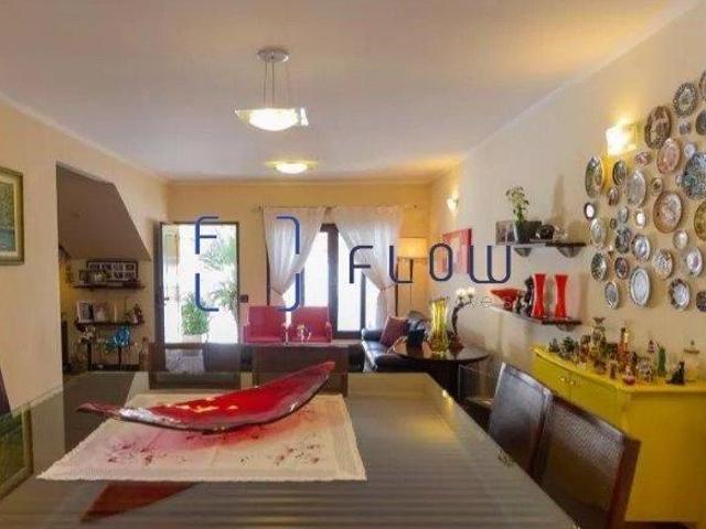 Casa Para Venda Rolinópolis, 4 Quartos, 1 Suíte, 2 Vagas, 260m²