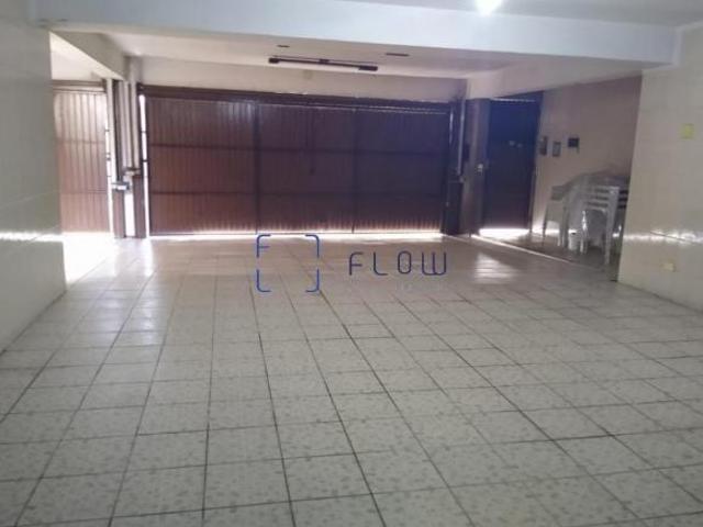 Casa Para Venda Vila Guarani z Sul, 6 Quartos, 4 Suítes, 5 Vagas, 340m²