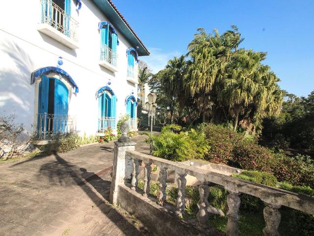 Casa para Venda/Aluguel com 4 quartos, 1106 m² por R$ 6.999.000