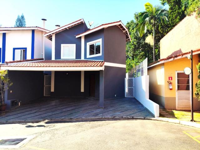 Casa para Venda/Aluguel com 4 quartos, 170 m² por R$ 950.000