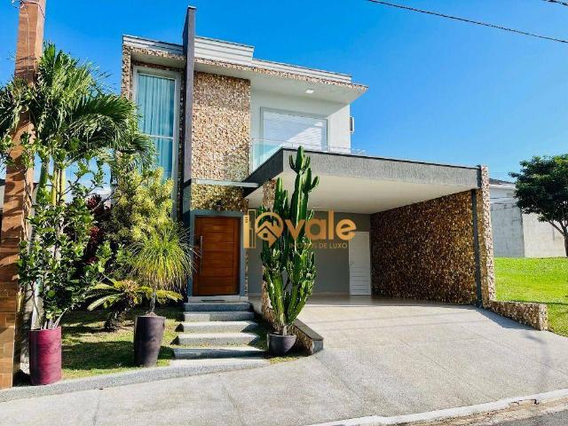 Casa para Venda/Aluguel com 4 quartos, 245 m² por R$ 2.400.000