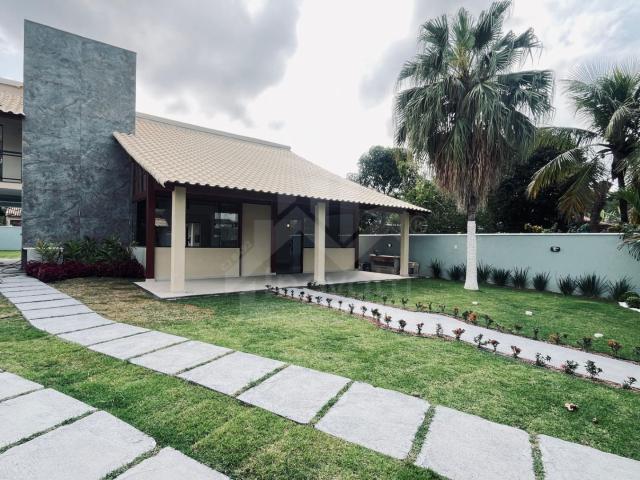 Casa para Venda/Aluguel com 4 quartos, 258 m² por R$ 1.300.000