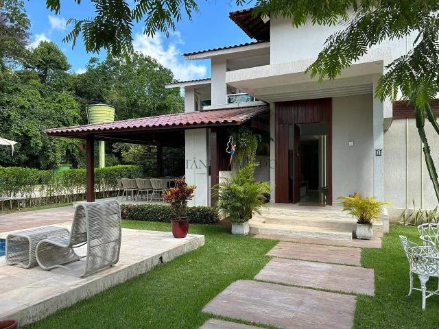 Casa para Venda/Aluguel com 4 quartos, 278 m² por R$ 1.500.000