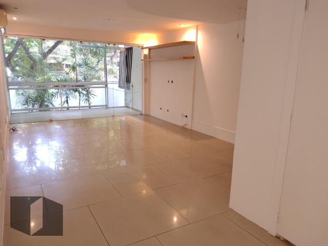 Casa para Venda/Aluguel com 4 quartos, 273 m² por R$ 2.550.000