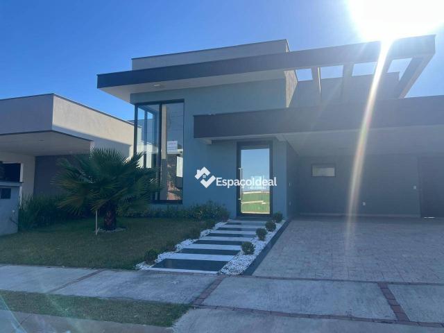 Casa para Venda/Aluguel com 4 quartos, 305 m² por R$ 2.440.000