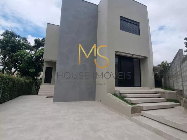 Casa para Venda/Aluguel com 4 quartos, 319 m² por R$ 2.500.000