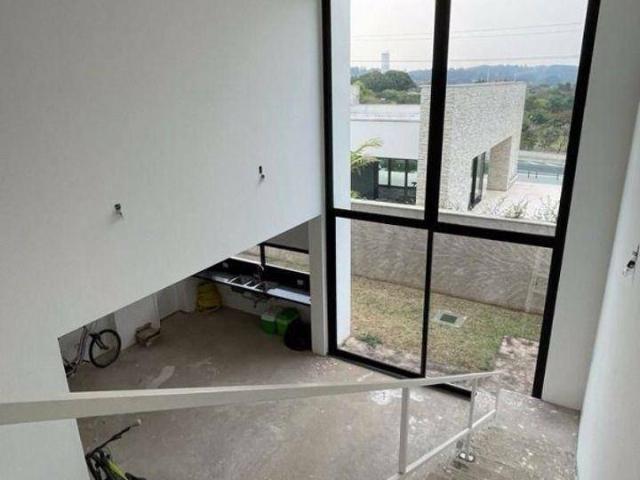 Casa para Venda/Aluguel com 4 quartos, 339 m² por R$ 4.050.000