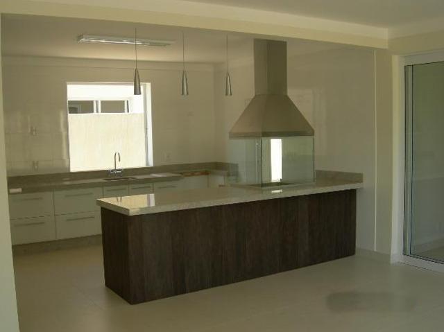 Casa para Venda/Aluguel com 4 quartos, 330 m² por R$ 2.100.000
