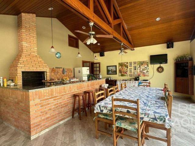 Casa para Venda/Aluguel com 4 quartos, 350 m² por R$ 1.630.000