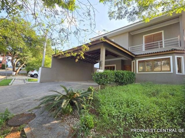 Casa para Venda/Aluguel com 4 quartos, 350 m² por R$ 2.400.000
