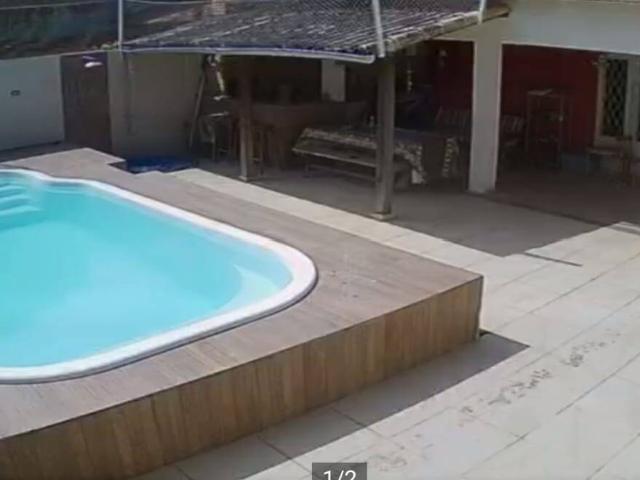 Casa para Venda/Aluguel com 4 quartos, 363 m² por R$ 500.000