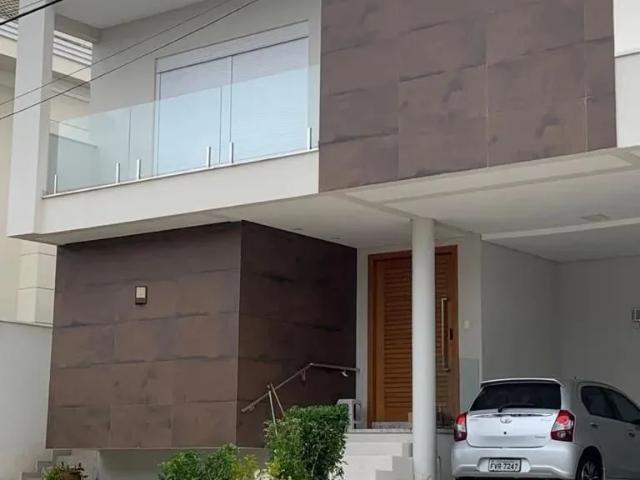 Casa para Venda/Aluguel com 4 quartos, 370 m² por R$ 3.920.000