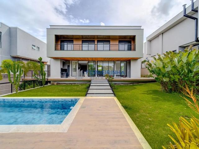 Casa para Venda/Aluguel com 4 quartos, 384 m² por R$ 4.500.000