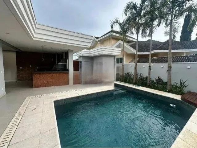 Casa para Venda/Aluguel com 4 quartos, 400 m² por R$ 3.700.000