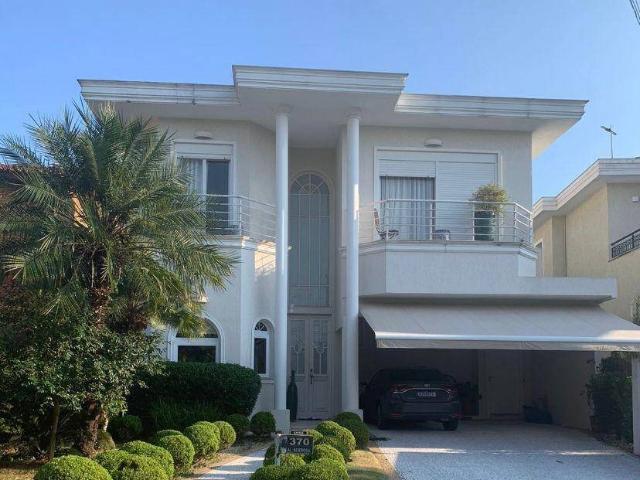 Casa para Venda/Aluguel com 4 quartos, 400 m² por R$ 4.500.700