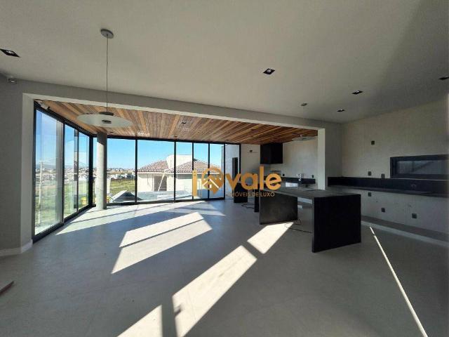 Casa para Venda/Aluguel com 4 quartos, 420 m² por R$ 4.500.000