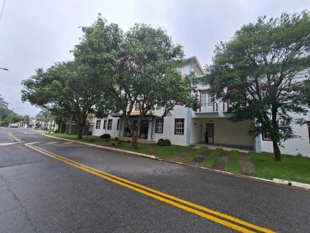 Casa para Venda/Aluguel com 4 quartos, 525 m² por R$ 5.000.000