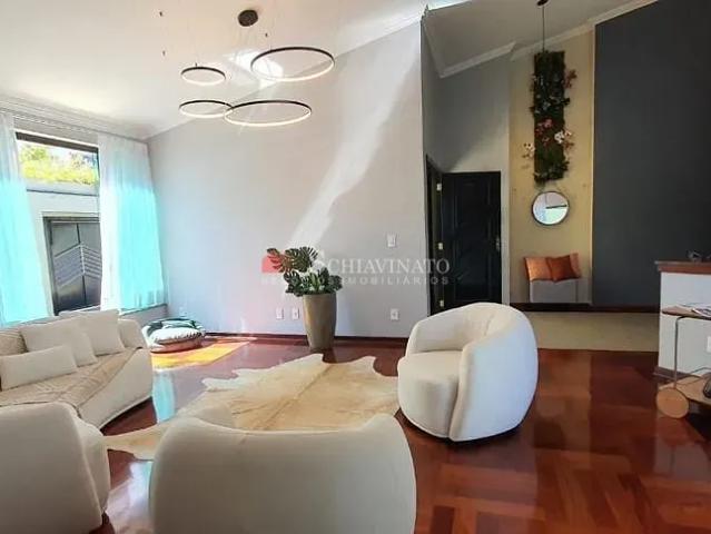 Casa para Venda/Aluguel com 4 quartos, 529 m² por R$ 1.850.000