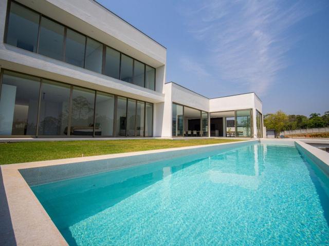 Casa para Venda/Aluguel com 4 quartos, 550 m² por R$ 11.000.000