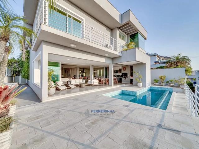 Casa para Venda/Aluguel com 4 quartos, 600 m² por R$ 4.295.000