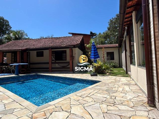 Casa para Venda/Aluguel com 5 quartos, 200 m² por R$ 1.111.000