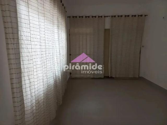 Casa para Venda/Aluguel com 5 quartos, 290 m² por R$ 1.500.000