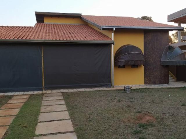 Casa para Venda/Aluguel com 5 quartos, 300 m² por R$ 850.000