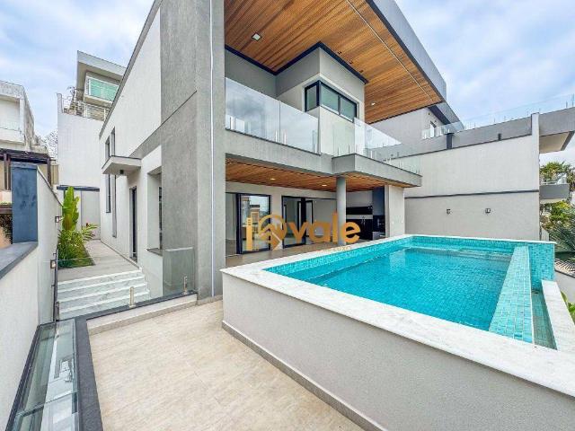 Casa para Venda/Aluguel com 5 quartos, 458 m² por R$ 3.600.000