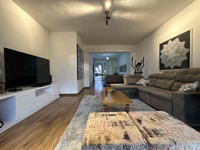 Casa para Venda/Aluguel com 5 quartos, 500 m² por R$ 2.600.000