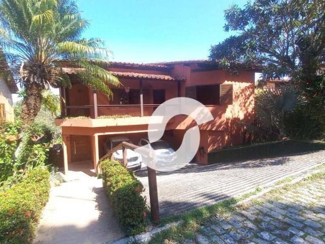 Casa para Venda/Aluguel com 5 quartos, 518 m² por R$ 1.748.000