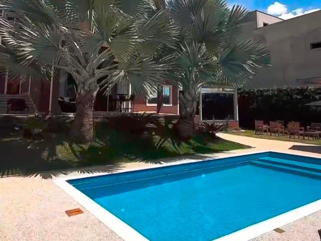 Casa para Venda/Aluguel com 5 quartos, 510 m² por R$ 3.500.000