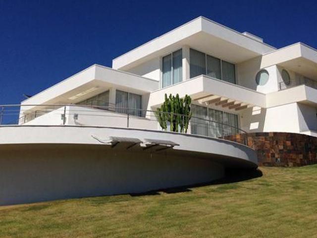 Casa para Venda/Aluguel com 5 quartos, 607 m² por R$ 4.850.000